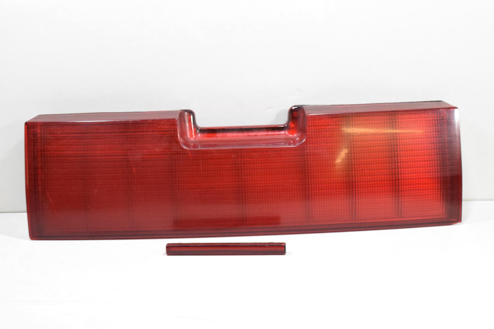 Audi RS2 Original Rear Light Taillight Middle Reflector Boot 8A9853489B ...