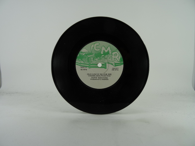 TONY STEVENS OLD LOVES NEVER DIE (25) 3 Track 7" Single including Plain ...